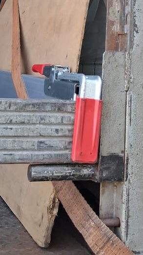 Trava Pallet quadrado ajustável para Sider Lonado 2,40m a 2,70m — Astro ...